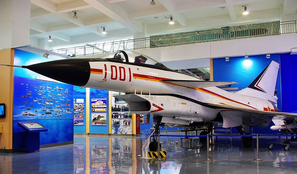 Chengdu J-10, History, Performance & Discussion - Aircraft - War ...