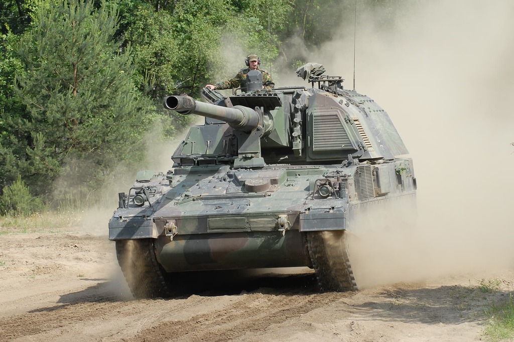 PzH 2000 - Technical and General discussion - Ground Vehicle - War Thunder — official forum