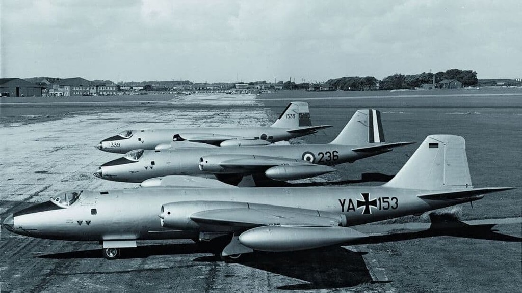 English Electric Canberra B.2 - Aircraft - War Thunder — official forum