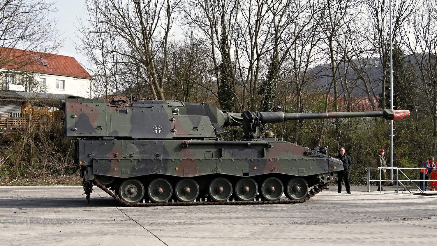 PzH 2000 - Technical and General discussion - Ground Vehicle - War ...