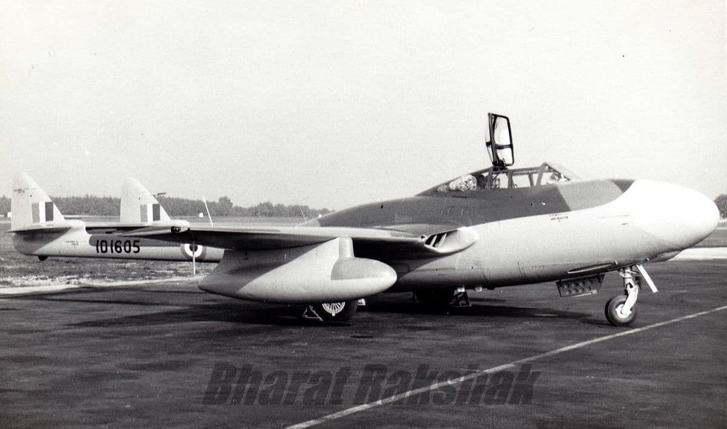 De Havilland Vampire DH113 NF.MK.10: The Big Nose Vampire - Aircraft ...
