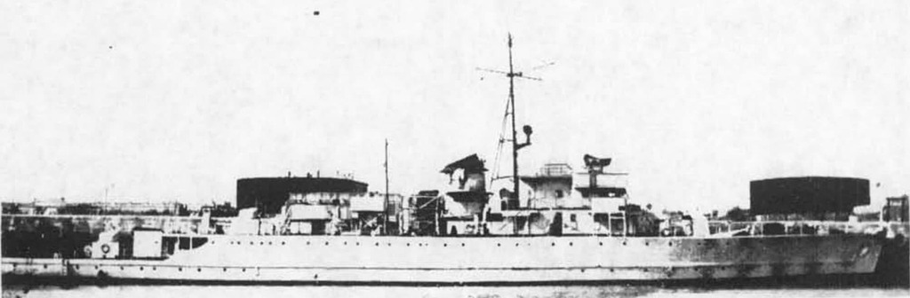 German Azalea-class sloop, Barbara (1942). German upgrades meets ...