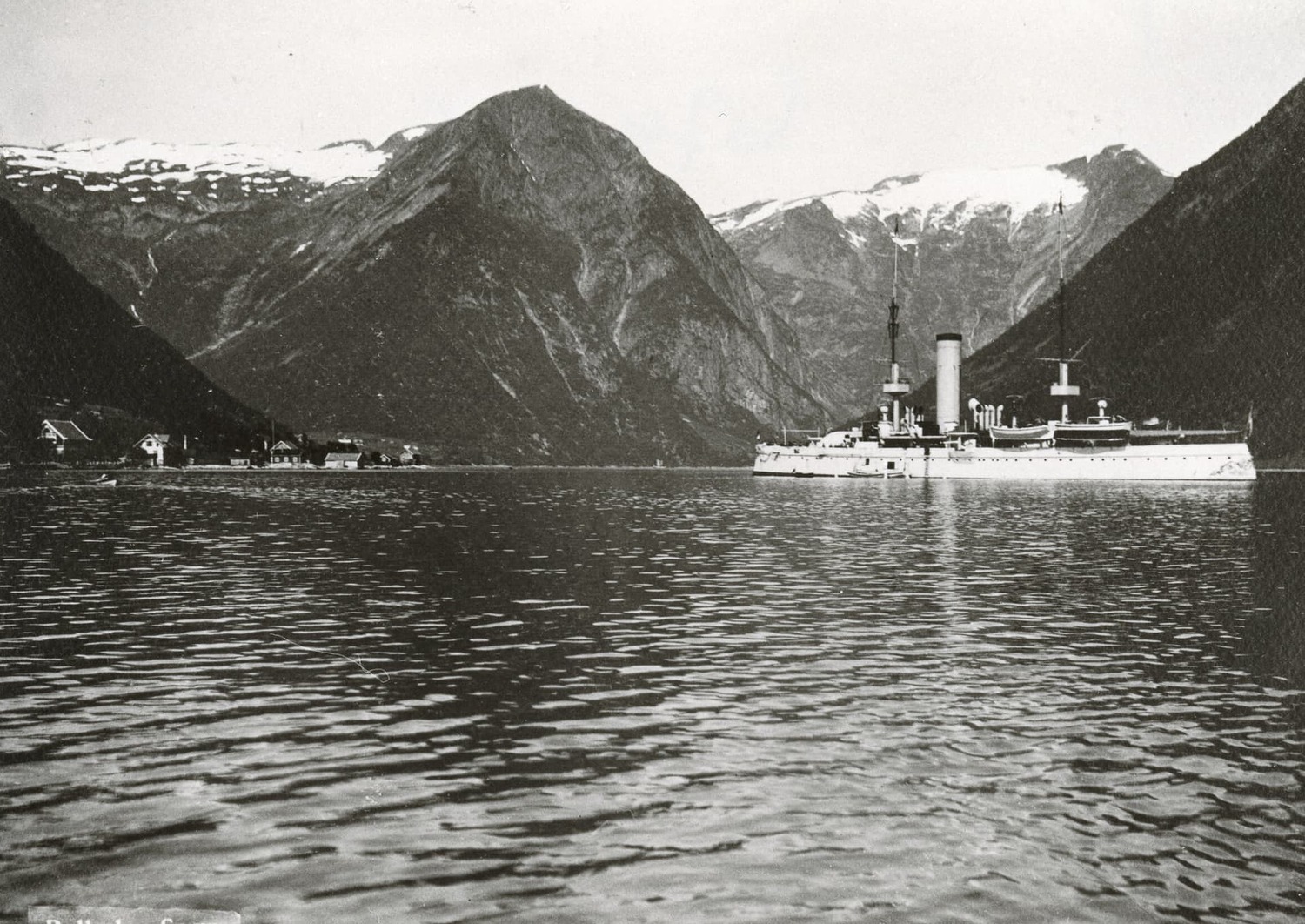 Evertsen-class armoured cruiser, HNLMS Piet Hein (1894) - Naval - War ...