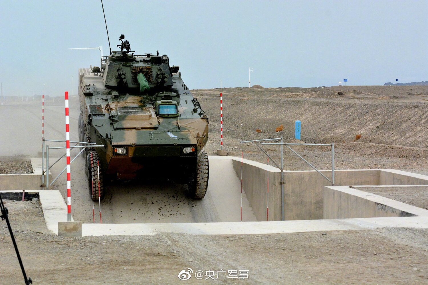 ZBL08 - Ground - War Thunder — official forum