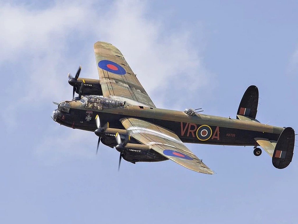 Victory Aircraft, Lancaster Mk. X (Martin 250CE): More daka. - Aircraft ...