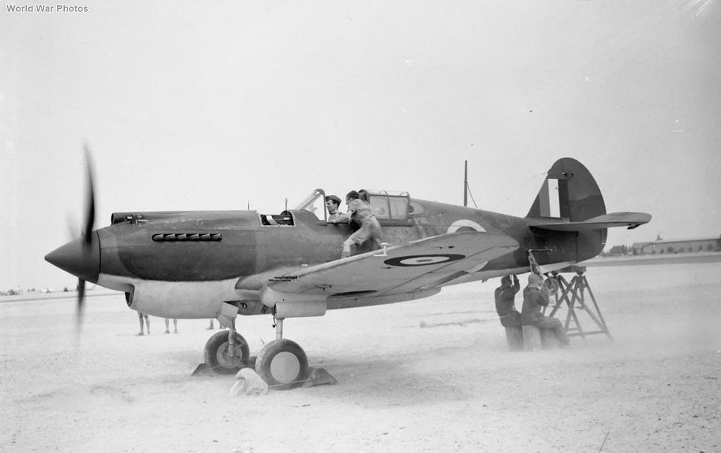 Curtiss Tomahawk Mk.IIB: Perfecting the Imperfect - Aircraft - War ...