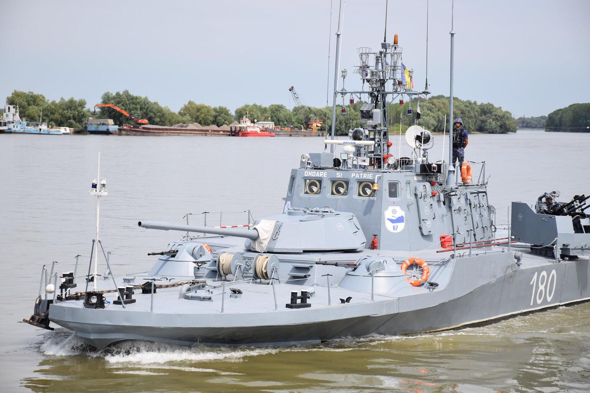Smârdan-class River Monitor: Romania's Floating Tank - Naval - War ...