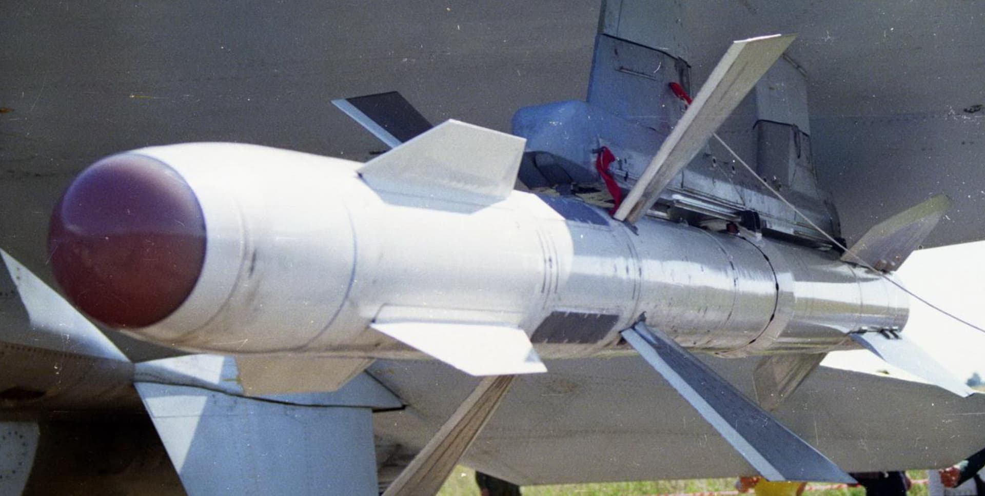 Vympel R-27 'ALAMO' - History, Design, Performance & Discussion ...