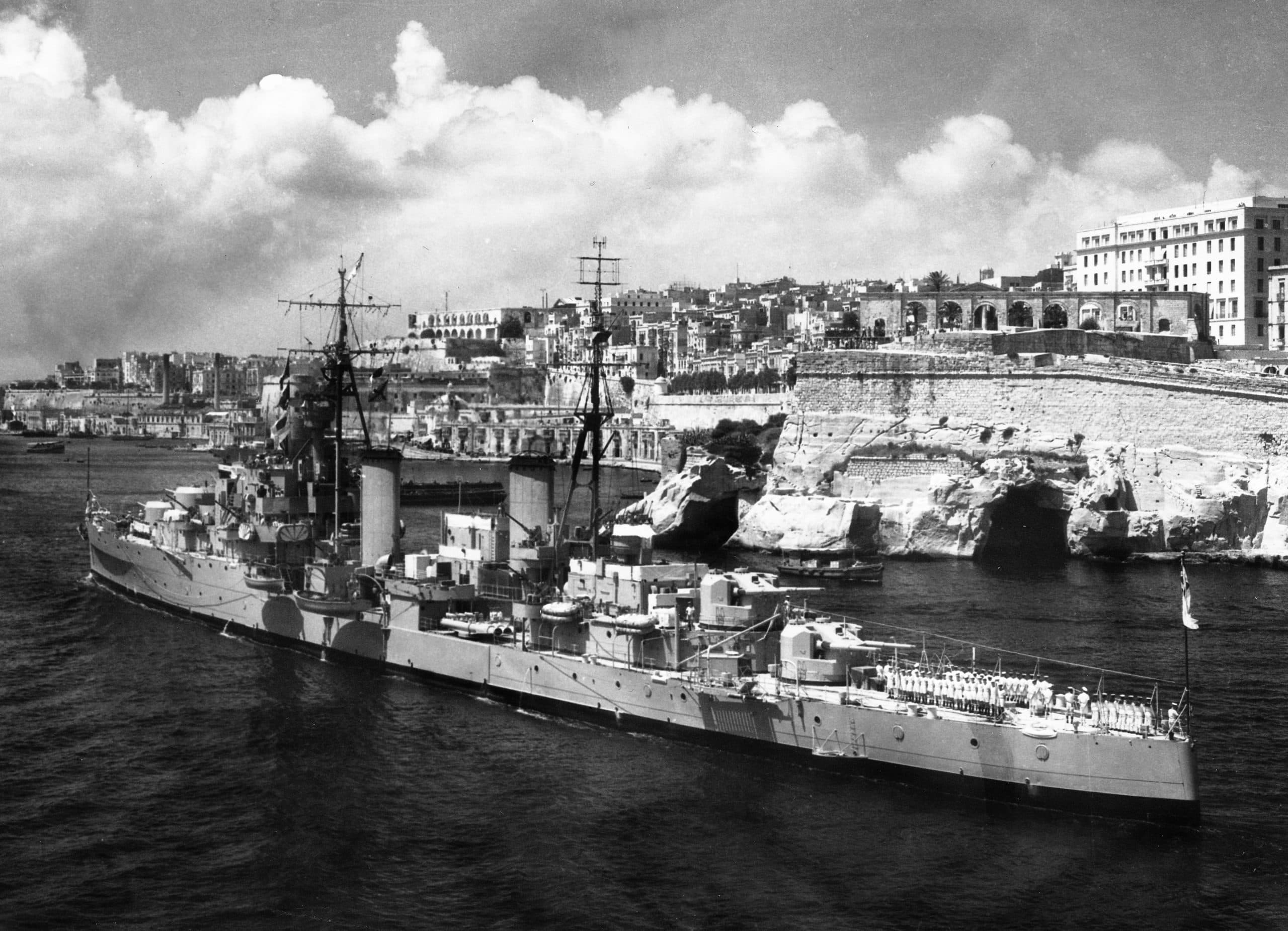 Bellona-class Light Cruiser, HMNZS Black Prince (I) (C81) (1953 ...