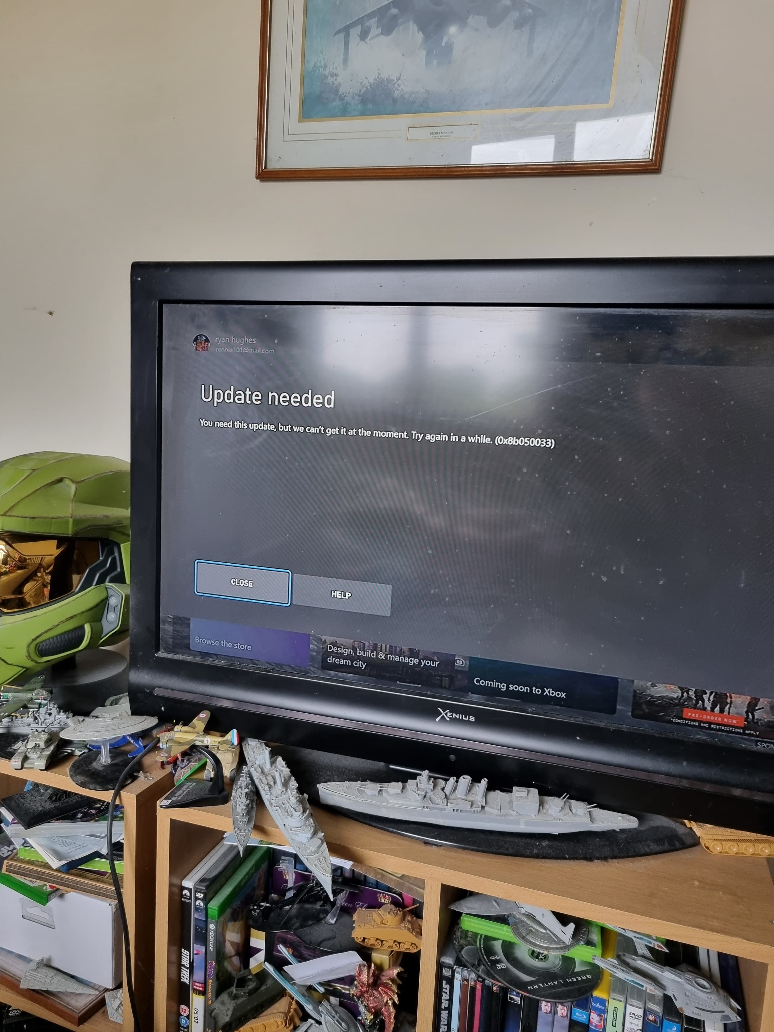 Xbox client needs update "but we can't get this at the moment ...
