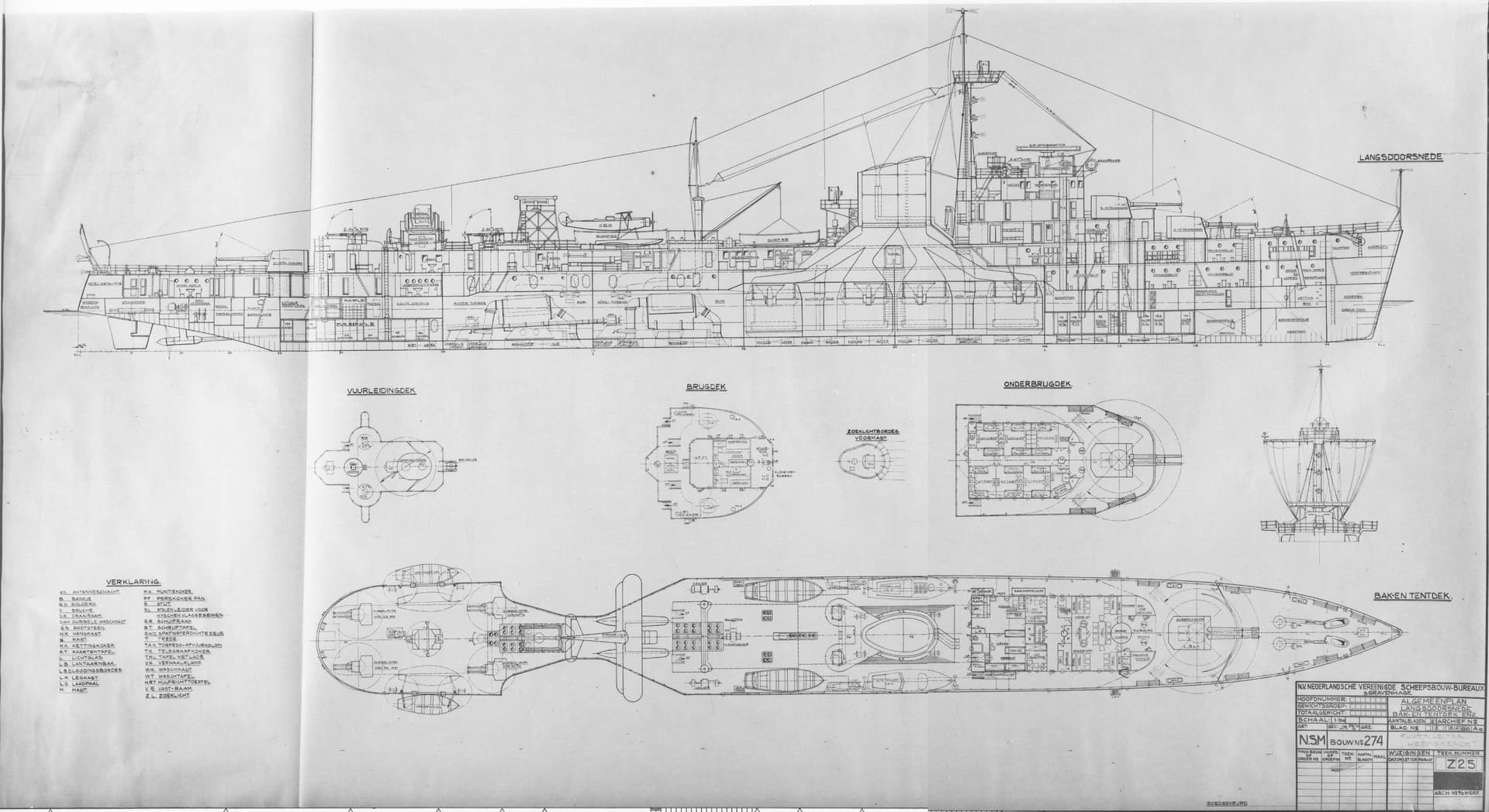 Tromp-class flotilla leader, HNLMS Jacob van Heemskerck (1939). The air ...