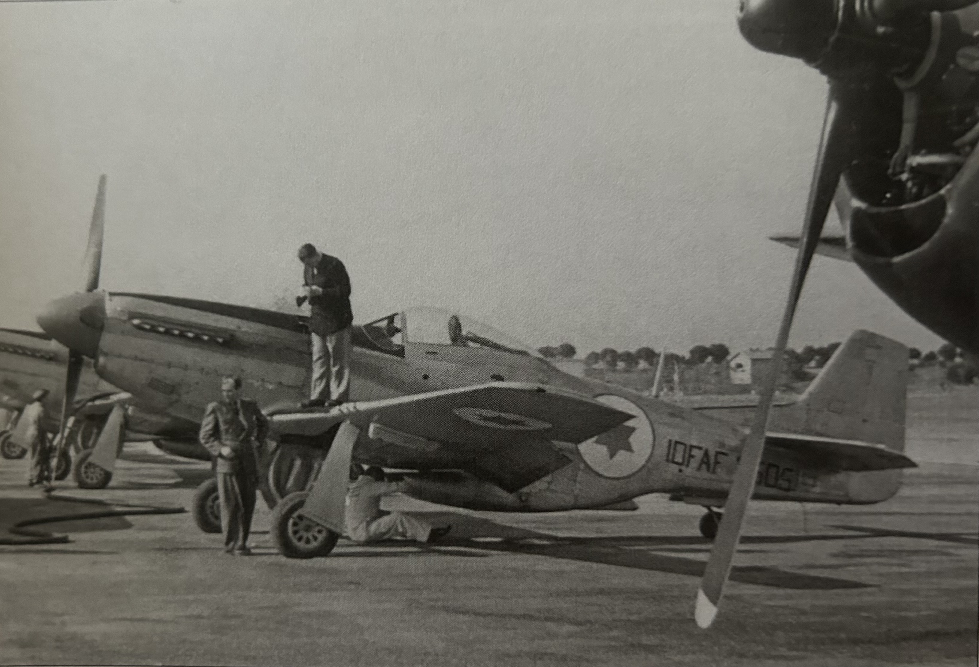 IAF P-51D-25-NA - P-51D-25 for Israel, a bigger number is clearly ...